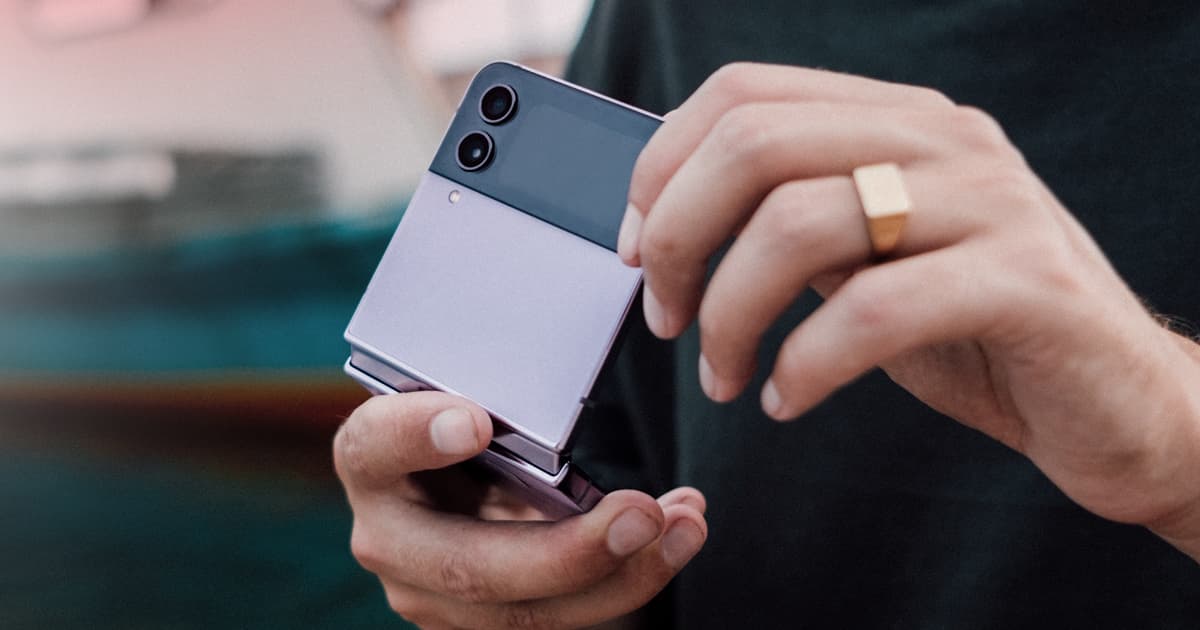 Faltbare Handys 2024 • die besten Modelle im Überblick