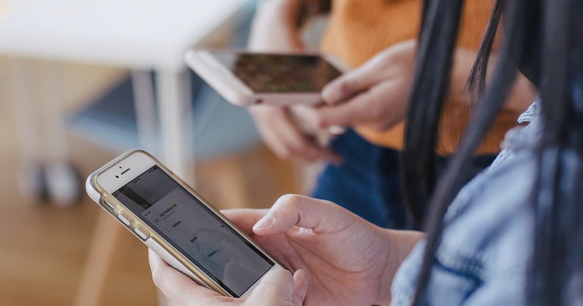 Handy-Abo kündigen • So geht's bei Swisscom, Sunrise & Co.