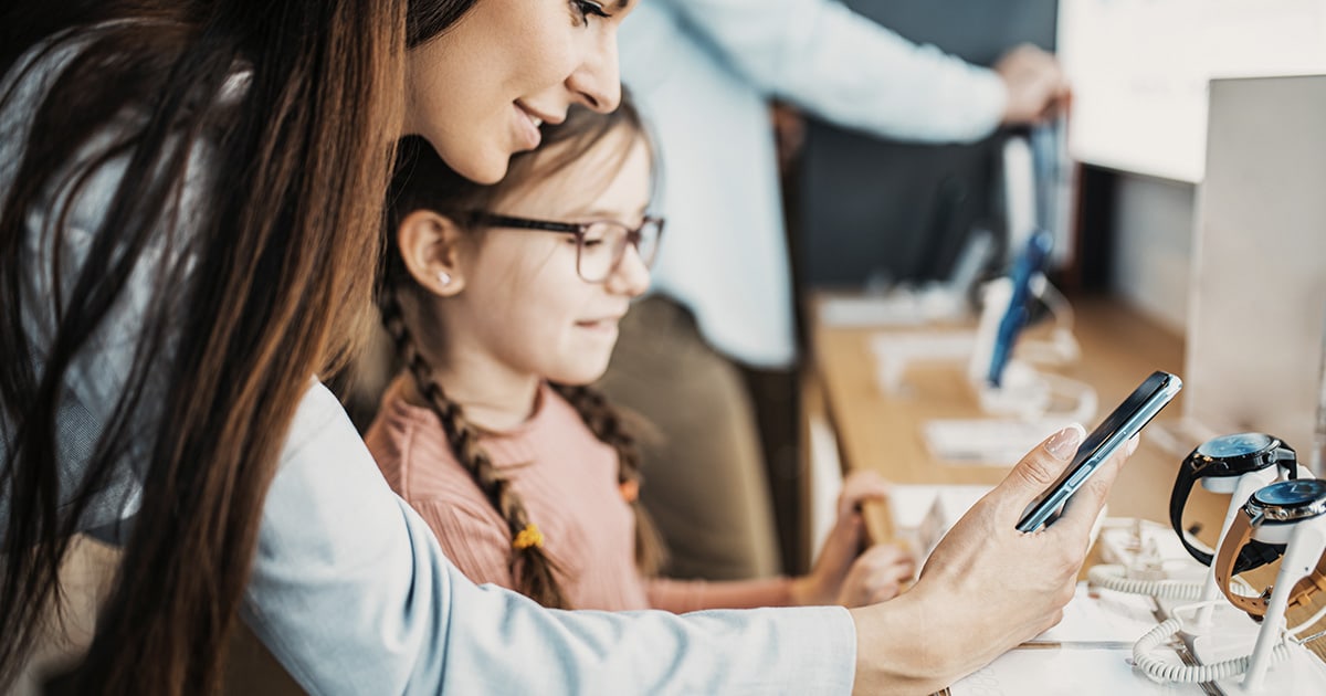 Handys für Kinder • Der ultimative Ratgeber für Eltern